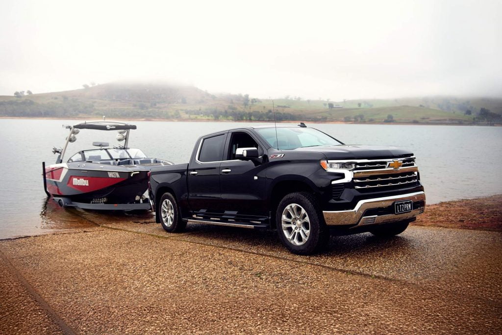 Chevrolet Silverado tows the Sydney International Boat Show 2025 - Ute ...